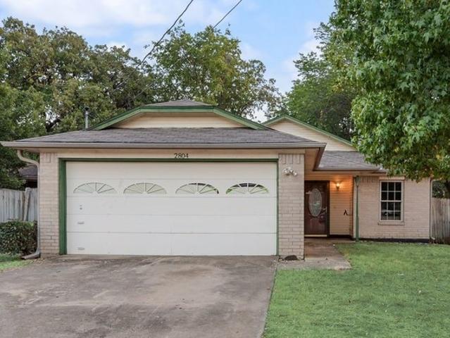 2804 Weston Dr, Denton, TX 76209