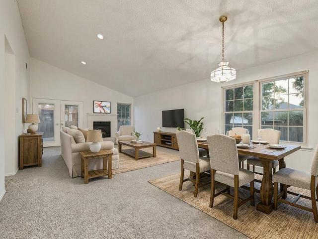 2804 Weston Drive