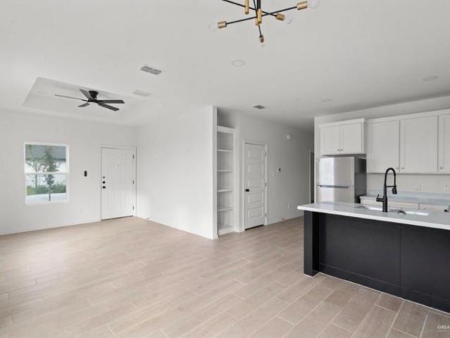 2804 #1 Links Drive
