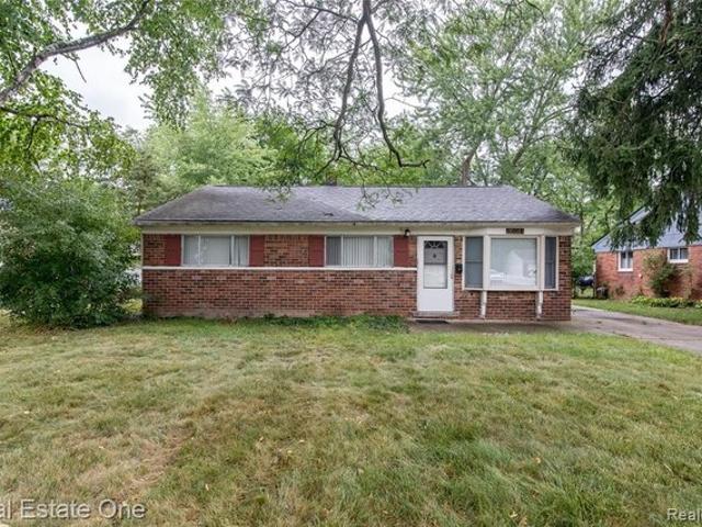 28051 Stuart Ave, Southfield, MI 48076