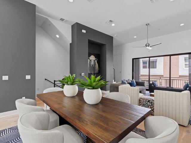 2805 McCurdy St # 3