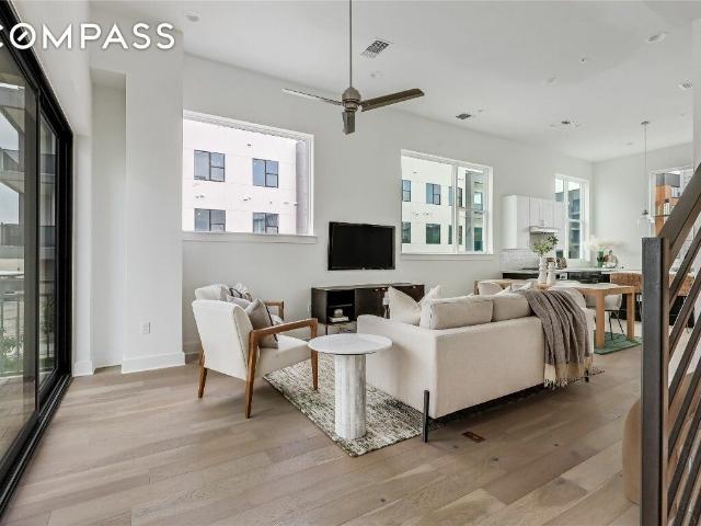 2805 McCurdy St 19, Austin, TX
