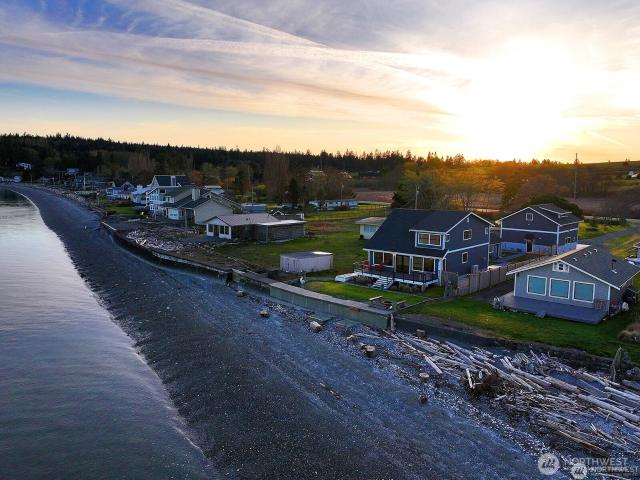 2805 N Bluff Rd, Greenbank, WA 98253 | MLS #2557