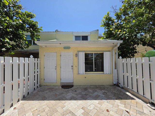 2805 N Highway A1a Apt B, Fort Pierce, FL 34949