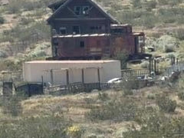 2805 Ophir Ave, Mojave, CA 93501