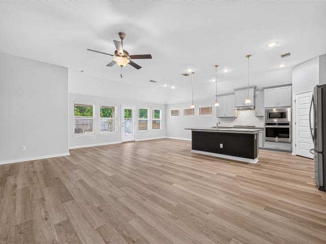 2805 Bretton Woods Dr