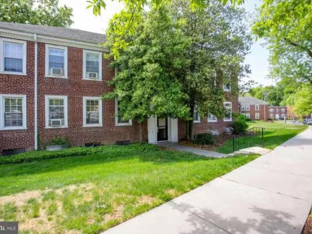 2805 ERIE ST SE APT A107, WASHINGTON, DC 20020 Condo/Townhome.