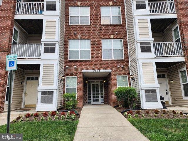 2805 Forest Run Dr Unit 2 405, District Heights, MD 20747