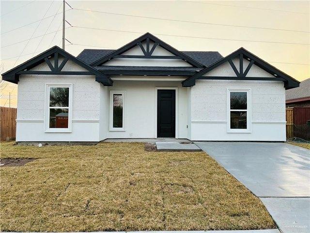 2805 Grandora Dr, San Juan, TX 78589