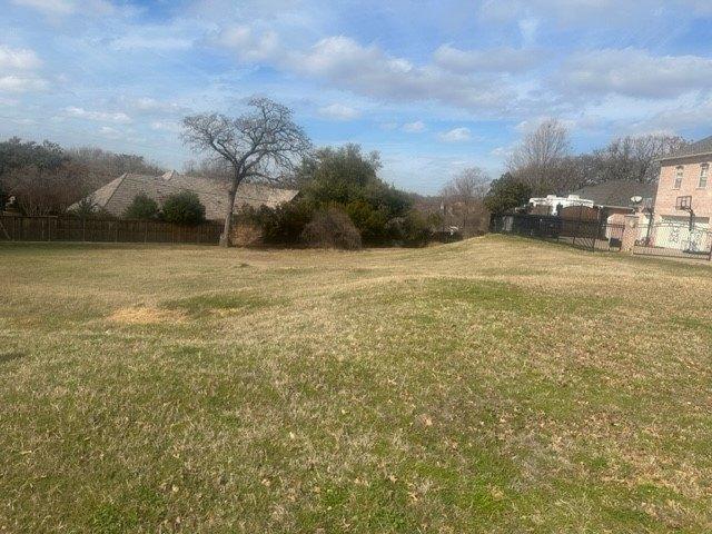 2805 Katherine Ct, Dalworthington Gardens, TX 76016