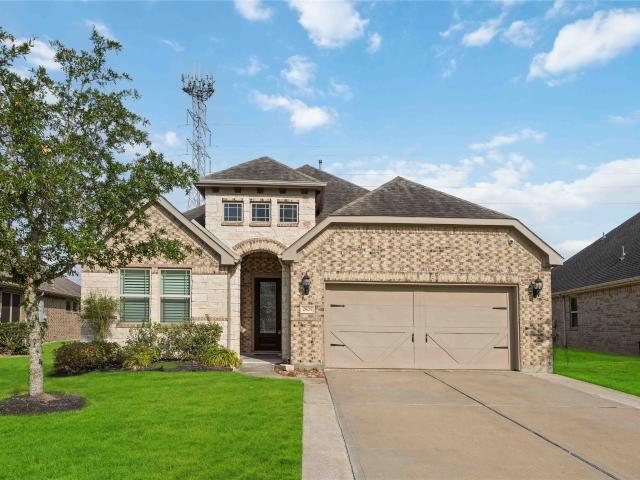 2805 Parkside Village Lane