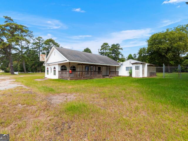 2805 Peach Parkway