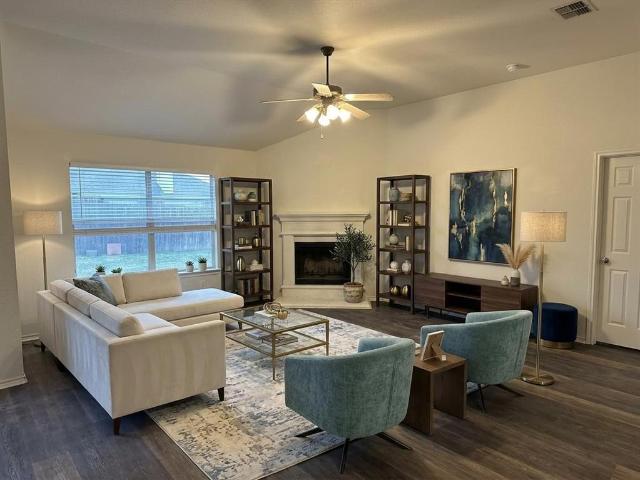 2805 Quarter Horse Lane