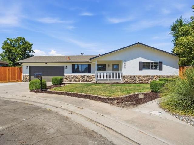 2805 Rose Ct, Ceres, CA 95307
