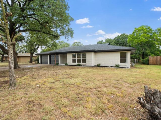 2805 Sarah Jane Lane