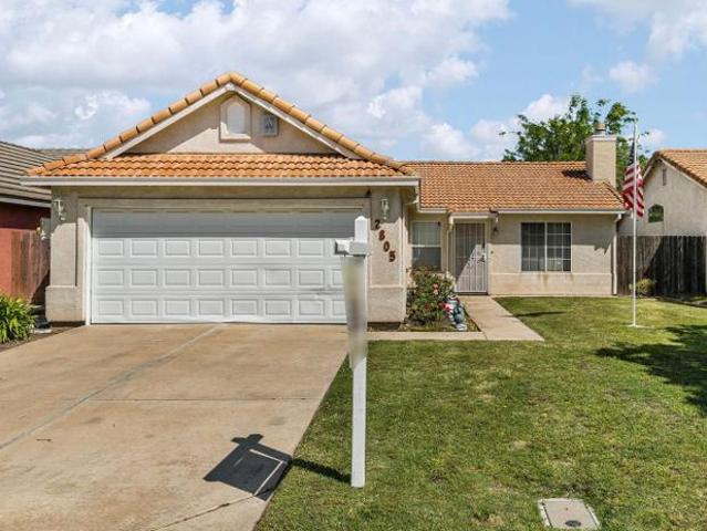 2805 Togninali Ln, Stockton, CA 95206