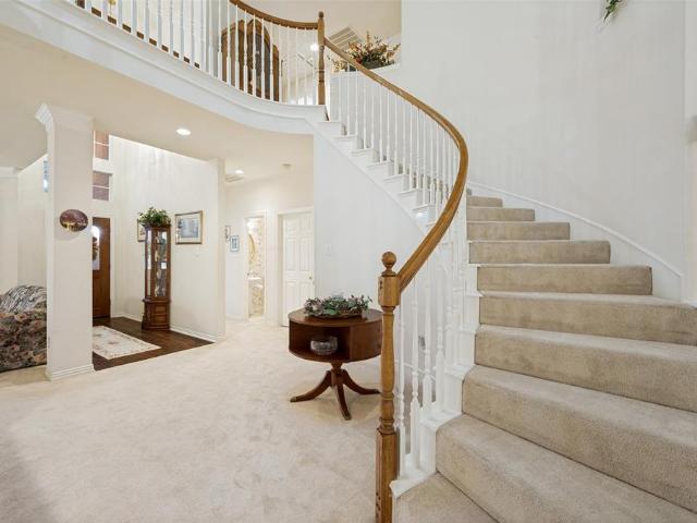 2806 Mayfair Lane