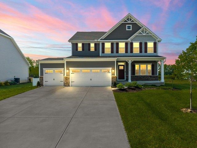 2806 New Castle Dr, Troy, OH 45373