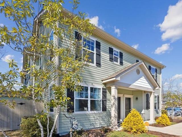 2806 Baldwin Dr, Chesapeake, VA 23321