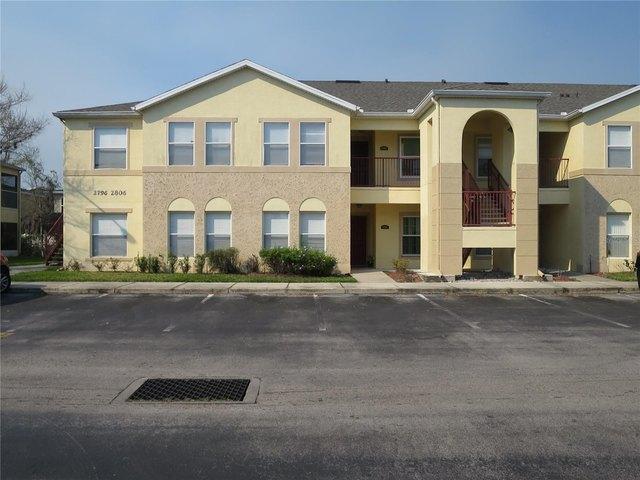 2806 Club Cortile Cir Apt B, Kissimmee, FL 34746