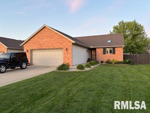 2806 Haggard Dr, Springfield, IL 62711