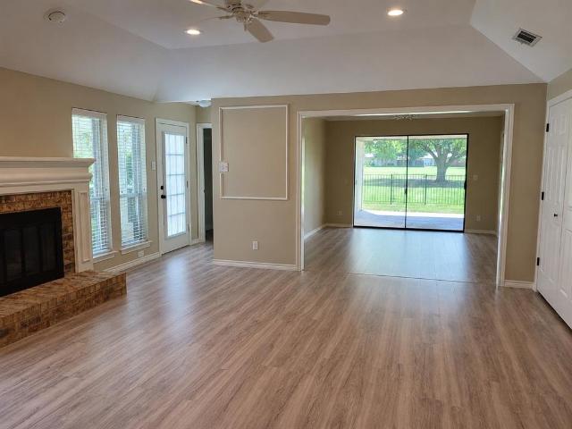 2806 Laurel Oaks Drive