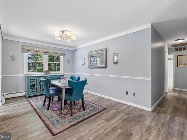 2806 Pinewick Road