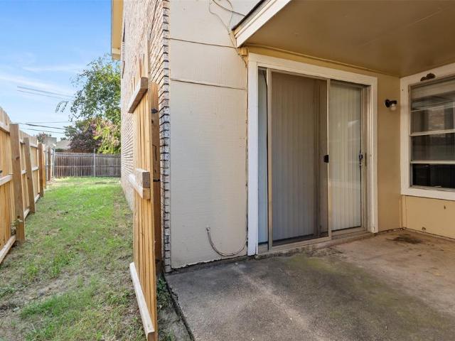 2806 Spring Valley Drive