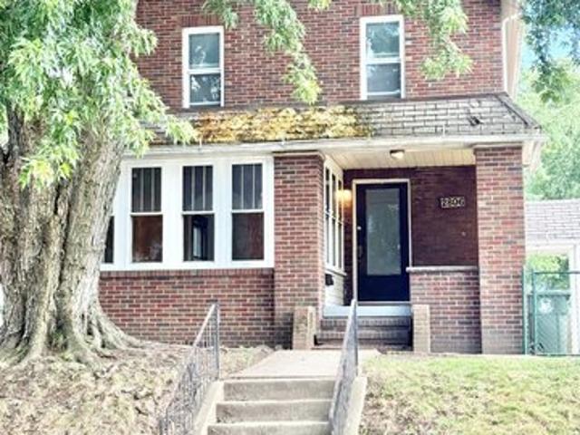 2806 10th St SW, Canton, OH 44710