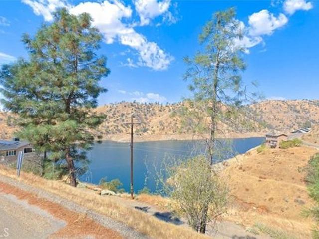 28075 Sky Harbour Rd, Friant, CA 93626
