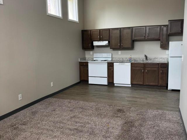 2807 Dumesnil St 101