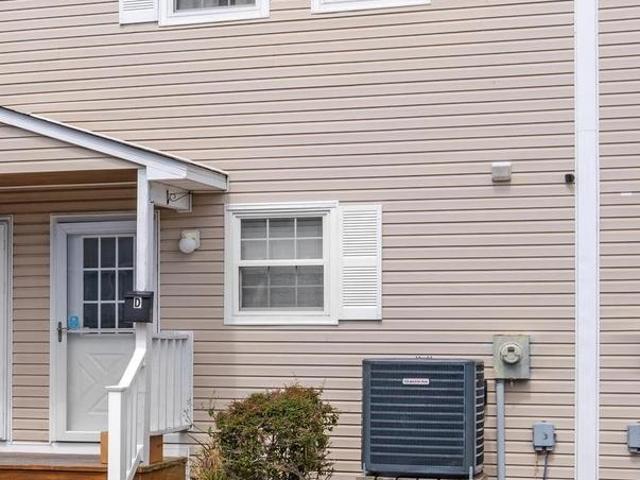 2807 D Plover Drive # 4