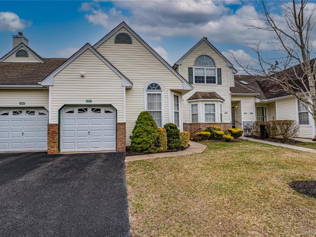 2807 Eve Ann Dr, Port Jefferson Station, NY 11776 | MLS #977472 | Compass