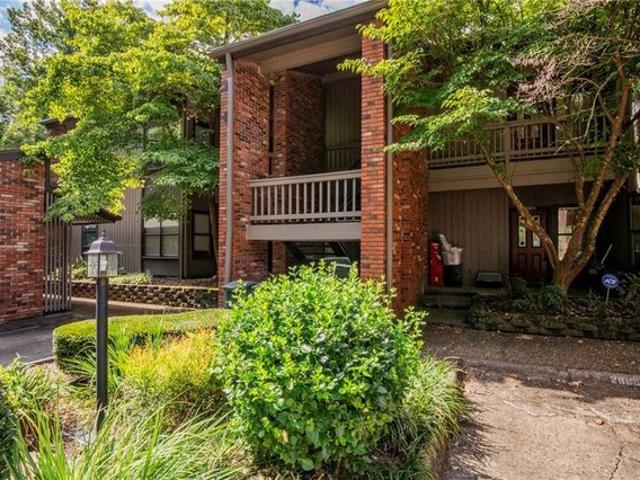 2807 E Joyce Unit Building 4 Blvd Unit 26, Fayetteville, AR 72703