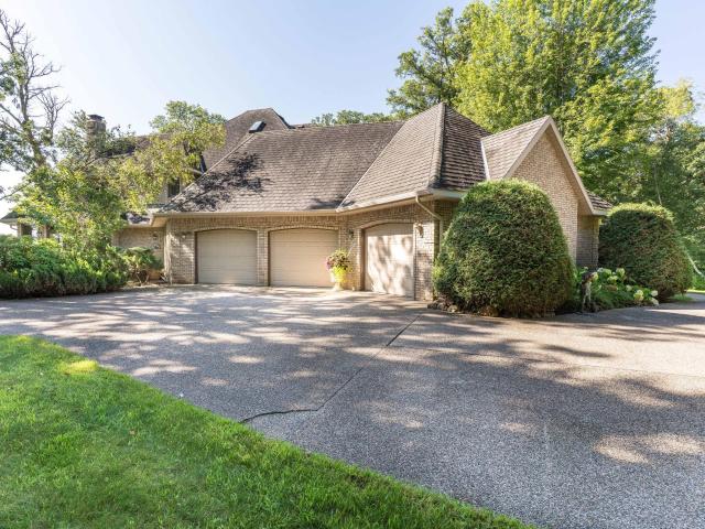 2807 Government Point Road NE