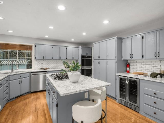 2807 SW 28TH DR