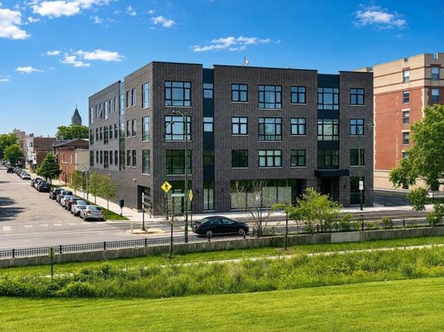 2807 S Halsted St Apt 309, Chicago, IL 60608