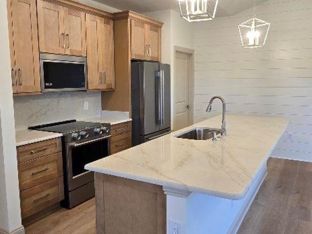 2807 Willowdale Rd