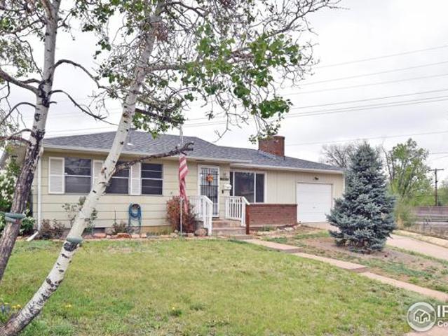 2807 15th Ave Ct, Greeley, CO 80631