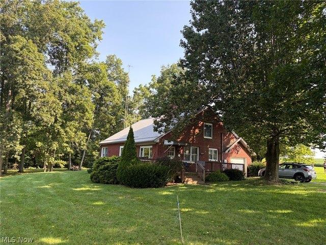 28080 Mountz Rd, East Rochester, OH 44625