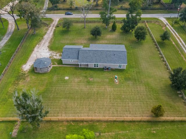 28081 Ivy Oaks Ln, Splendora, TX 77372 | MLS #33298 | Compass