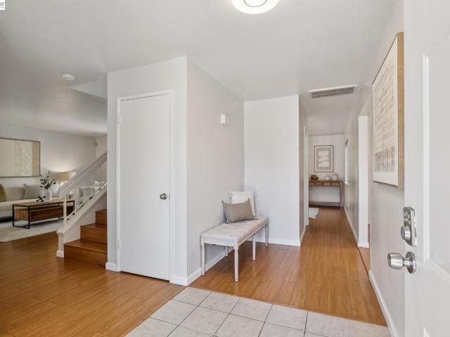 28086 Thorup Ln