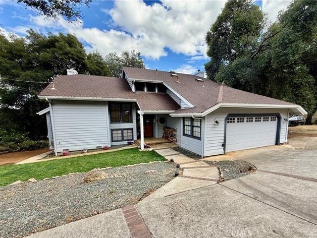 2808 Buckingham Dr, Kelseyville, CA 95451