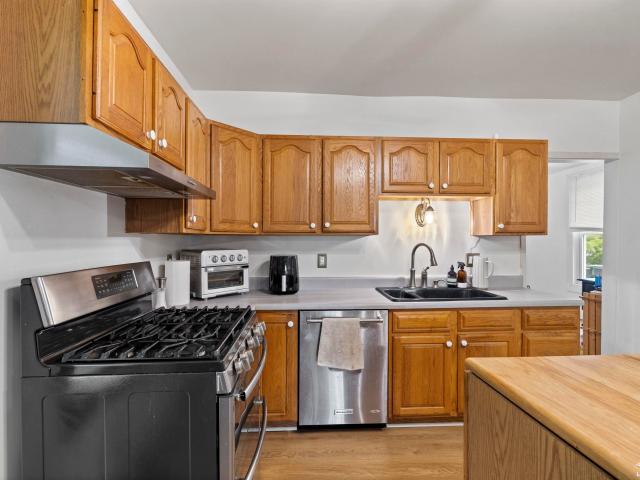 2808 Carleton Rockwood Road