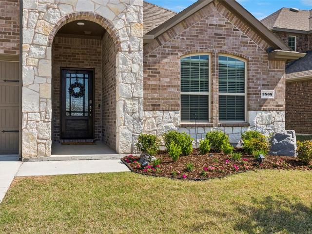 2808 Pinecrest Drive