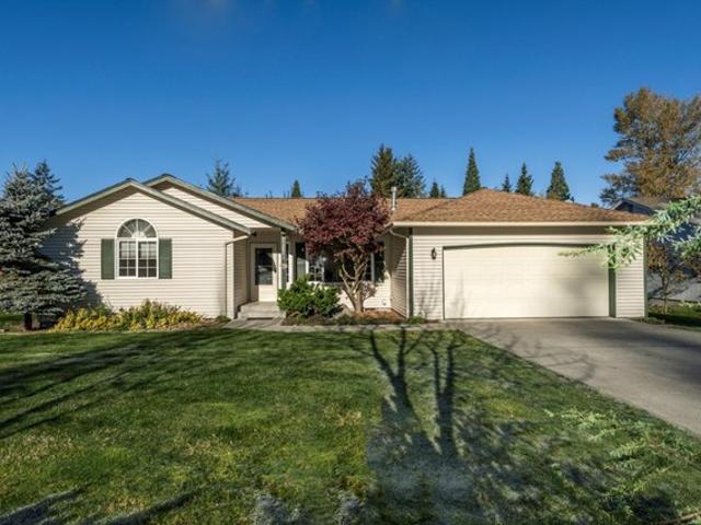 2808 W 2nd St, Anacortes, WA 98221