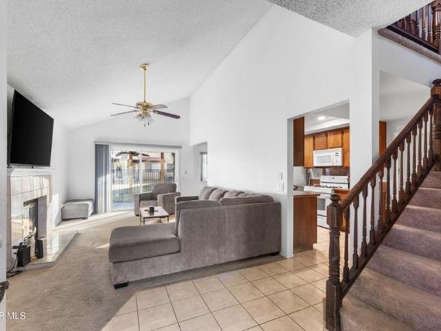 2808 W Avenue K4, Lancaster, CA 93536