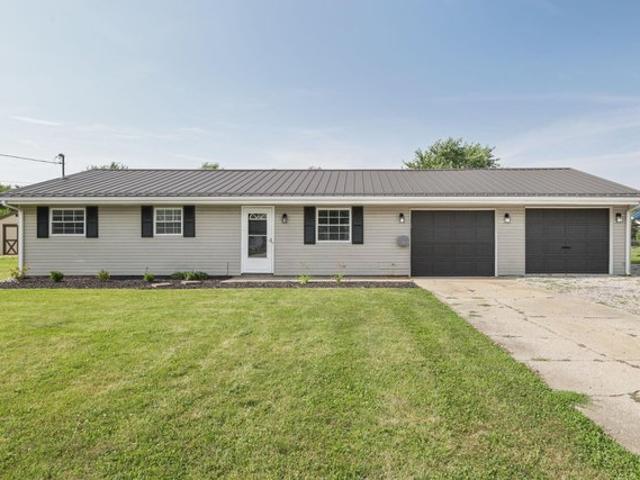 2808 W Meadowcrest Ln, Muncie, IN 47303