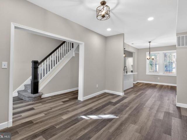 2808 Waldorf Avenue