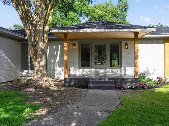 2808 Woodland Drive